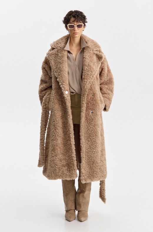 Dolg plašč iz kodraste tkanine | ELEH | emporium.si